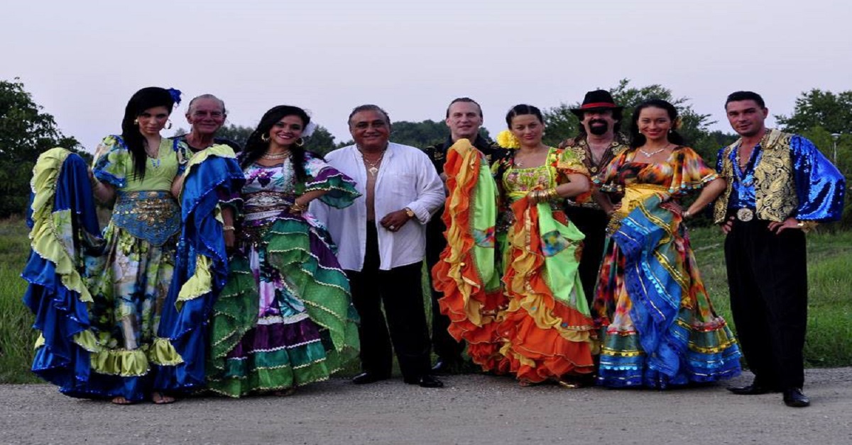 Don Vasyl &Gwiazdy Cygańskiej Pieśni i inni "Jedno jest niebo dla wszystkich.." - Sławno | Kupuj ...